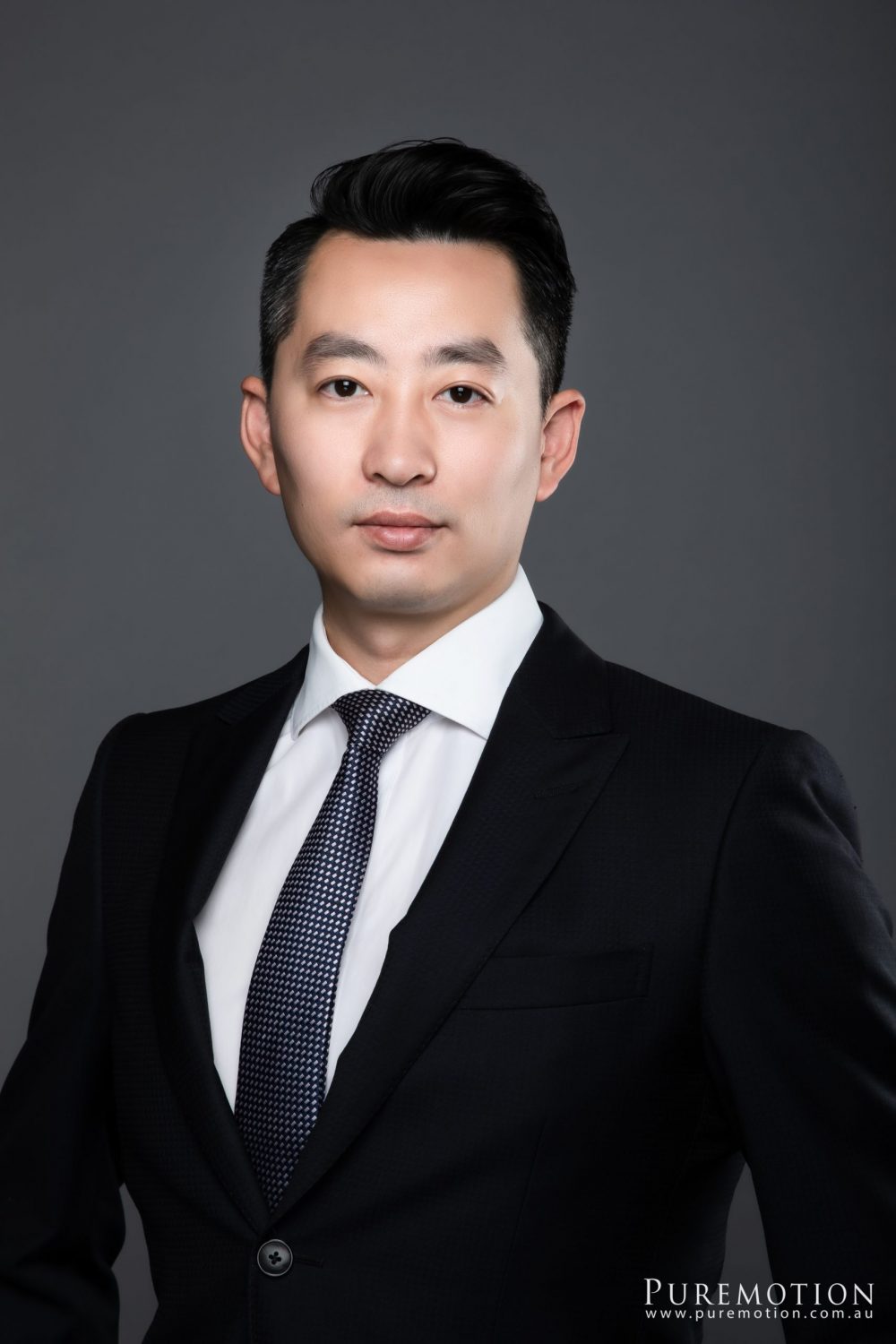 Professional Headshots | Alex Huang Puremotion Studio